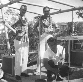 Photos : Mike Malihini Scott & his Hawaiianaires